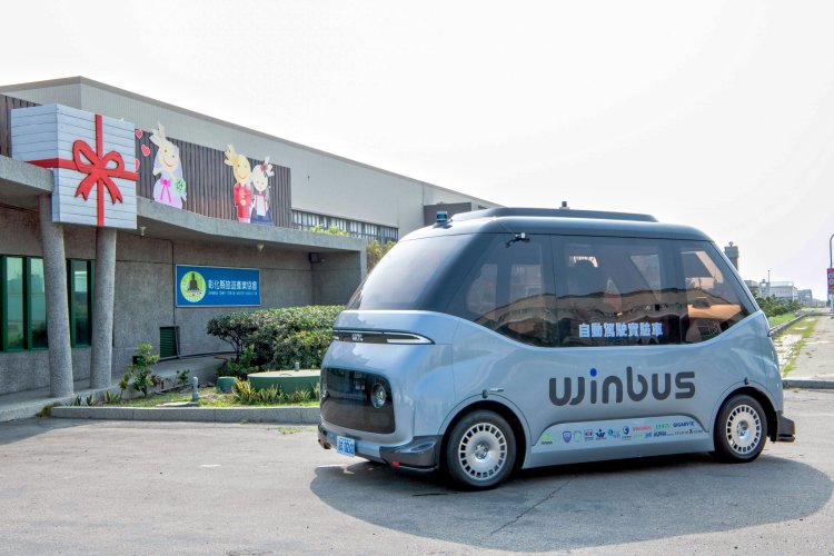 CVNews 商業車誌:WinBus國人自製自駕小巴為期一年之鹿港彰濱智慧觀光接駁計畫正式上路！